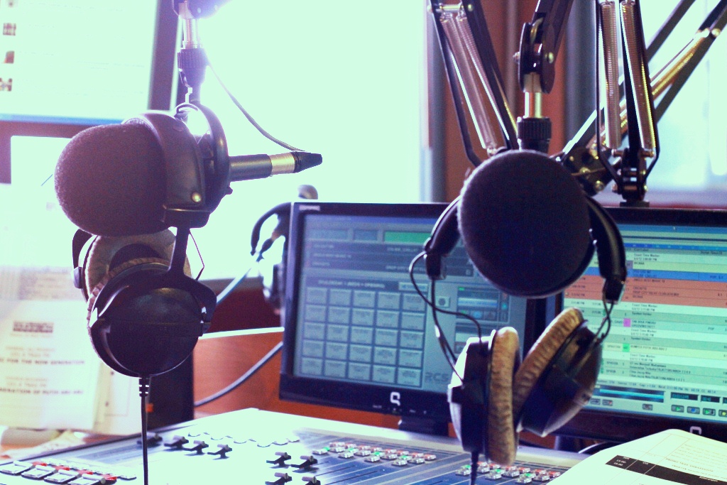 STUDIO RADIO - FUD IAIN GORONTALO